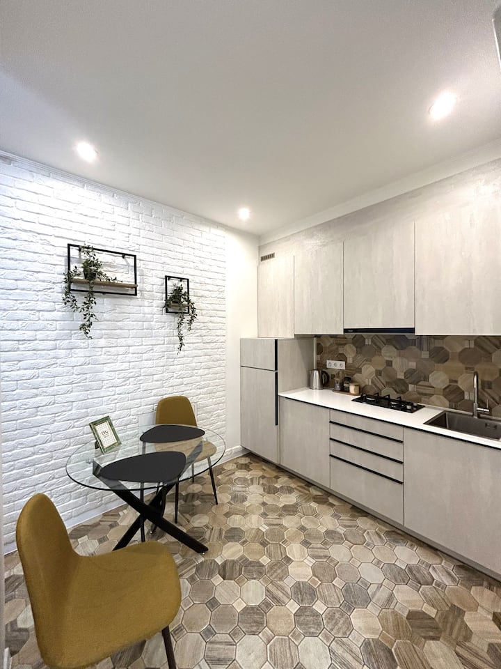 Сучасна квартира, 100м від Опери - Lwów