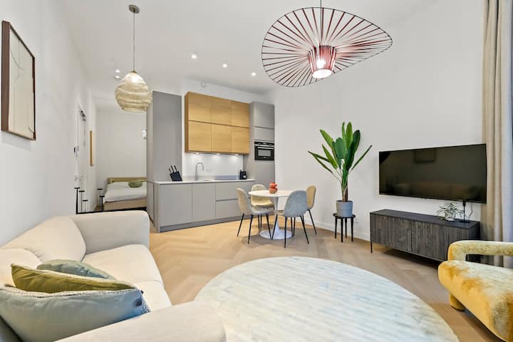 Luxe Studio Volledig Ingericht - Delft