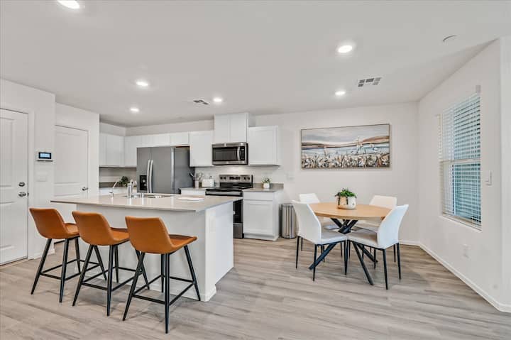 Your 2nd Home, Townhome - United States