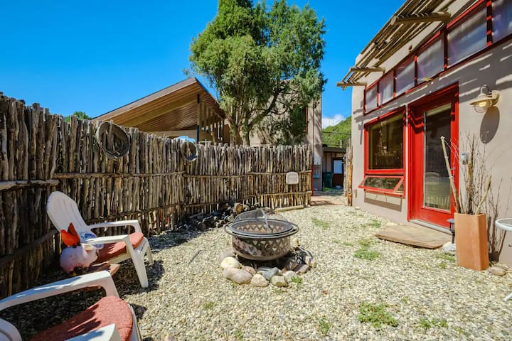 Casita At Taos Solasis (Tiny Home) - New Mexico