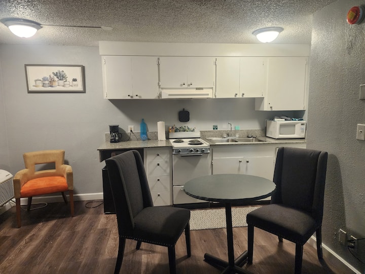 Naval Suites -230 - Port Orchard