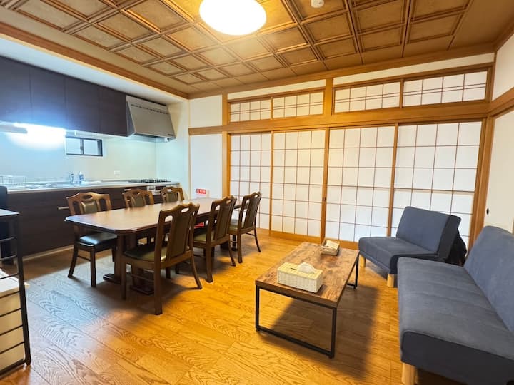 富山駅徒歩７分！駐車場有・最大9名 古民家Style富山駅北 - Toyama