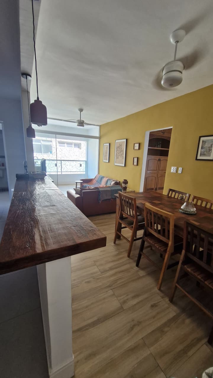 ÓTimo Apto Enseada - 200 M Praia - Brazil