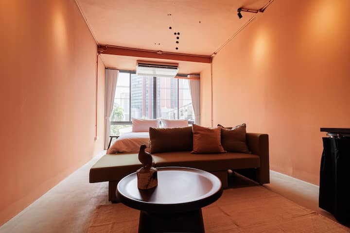 Surut | Red Lime | Ratchathewi - Bangkok