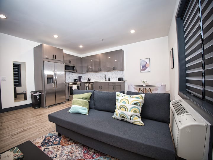 The Big Apple-20 Minutes To Nyc With Free Parking - Union City, NJ