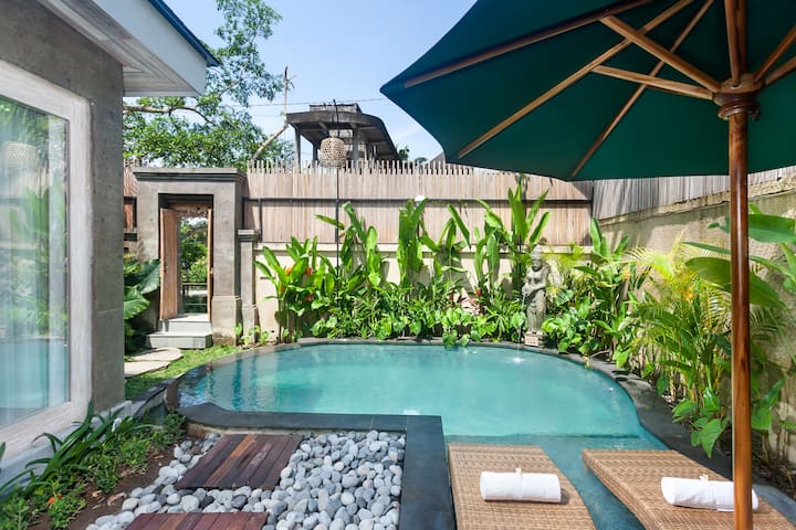 New 20% Off | Romantic Getaway In A Secluded Villa - Indonesia
