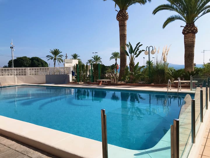 Frente Al Mar En Poniente, Piscina, Parking Y Wifi - Benidorm