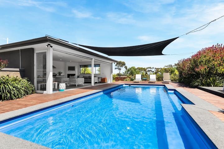 5br Reedy Lake  Pool Farm Stay - Geelong
