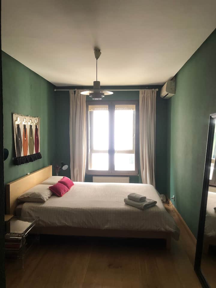 Cosy Apartment In City Center - San Blas