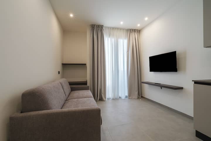[Marina Centro] Suite Apartment Con Due Balconi - Rimini