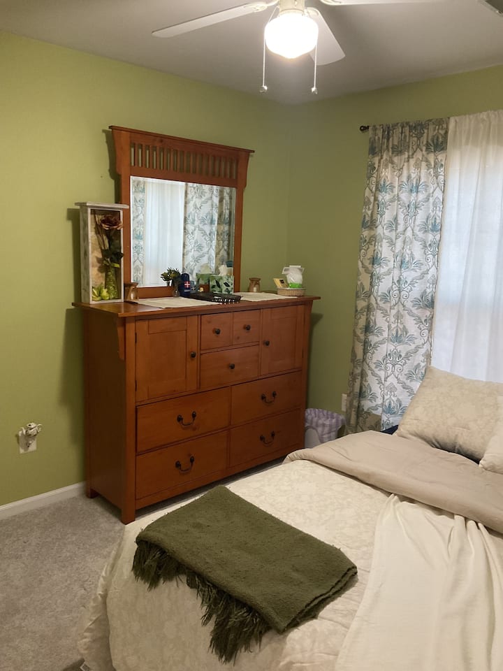 My Little Diy House. - Woodbridge, VA