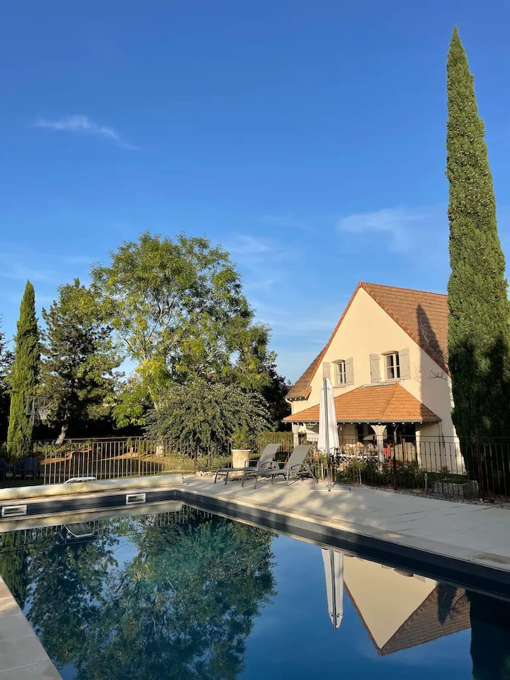 Maison Familiale Avec Piscine - Saône-et-Loire