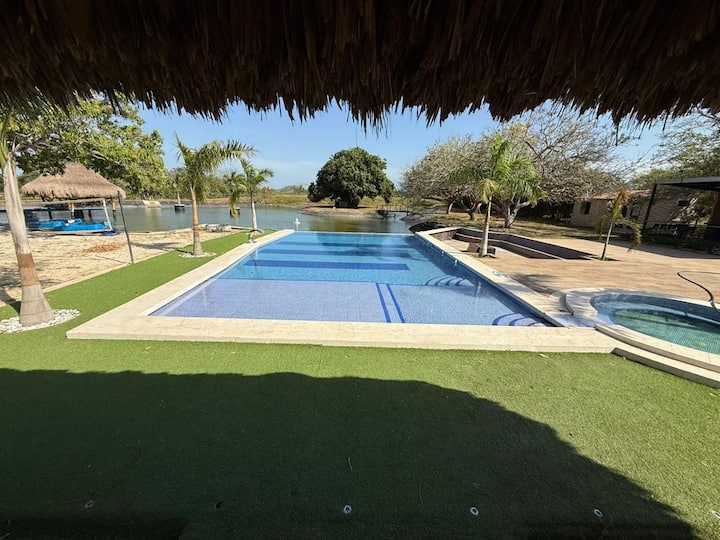 Hacienda De Lujo - Baranoa