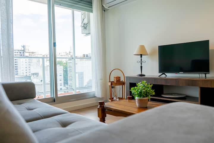 Moderno Apartamento En Zona Super Centrica - Montevideo