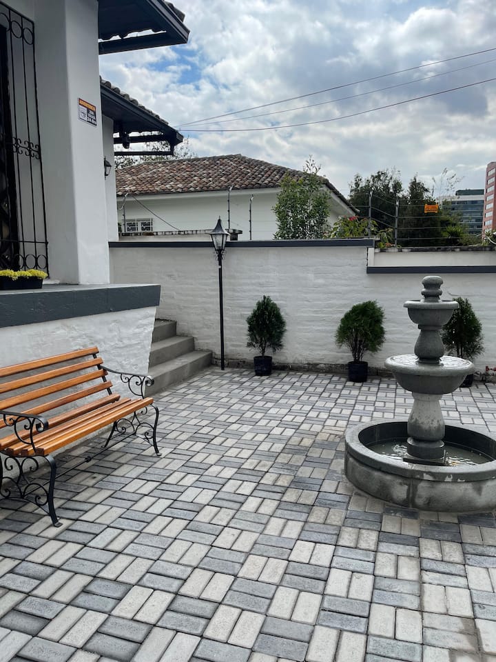 Habitación Privada En Sector Exclusivo De Quito - Quito