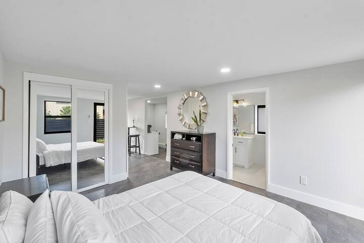 1 Bdr Boynton Beach Bungalow Close To Beach - Boynton Beach, FL