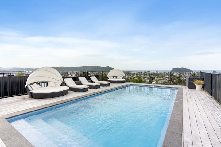 Beverley Hills Studio. Shared Pool + Spa Pool - Whangamata