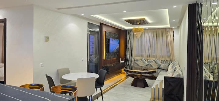 Marina Bay Apartment - Beach & Swimming Pool - Tangier