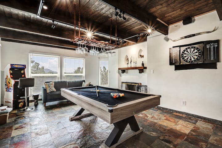 Charming Santa Fe Oasis - Santa Fe, NM