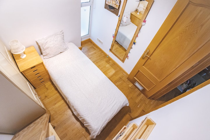 Room -Vilassar De Mar - Beach -Barcelona - Argentona