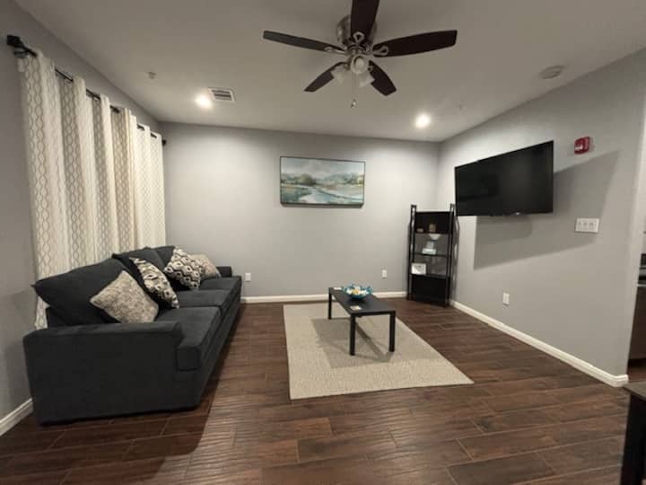 Kemah's Happy Place (Unit B) - Kemah, TX