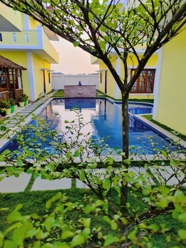 7 Bhk New Resort With Large Pool - Mahabalipuram