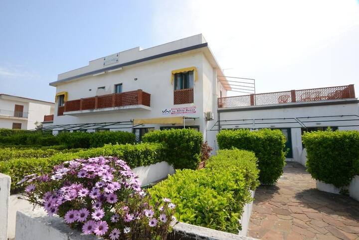 White Room - Agropoli