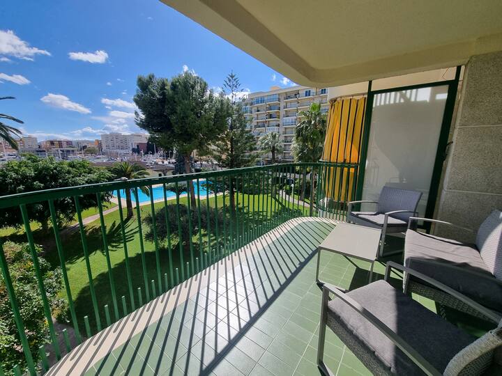 Fantástico Piso Frente Al Puerto - Gandia