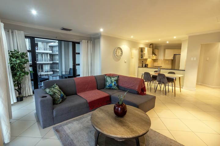 Stay @ The Point - Radiant Restful Refuge - Durban