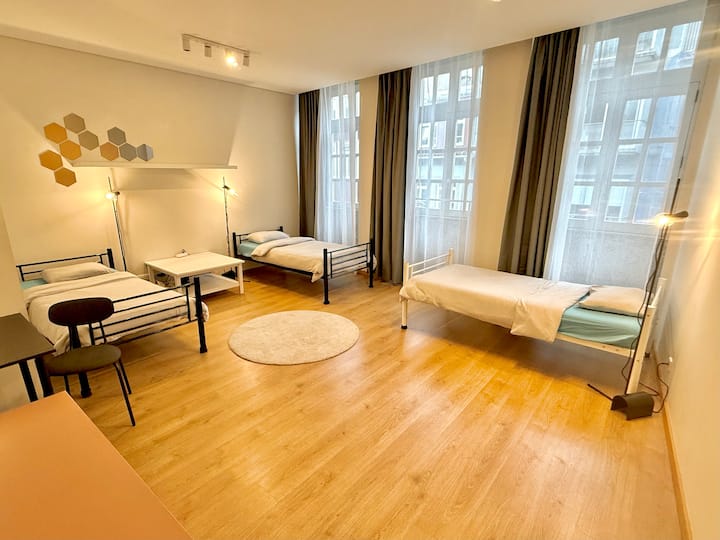 Quarto 3 Pessoas Em Apartamento - Braga