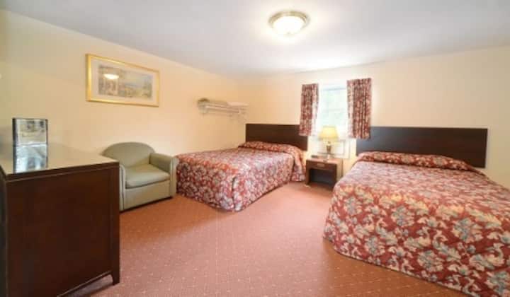 Suites With Kitchen - Lake George, NY