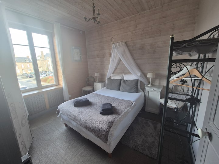 Chambre D'hôtes L'âme Du Gourmand Avec Piscine - Le Mont-Saint-Michel