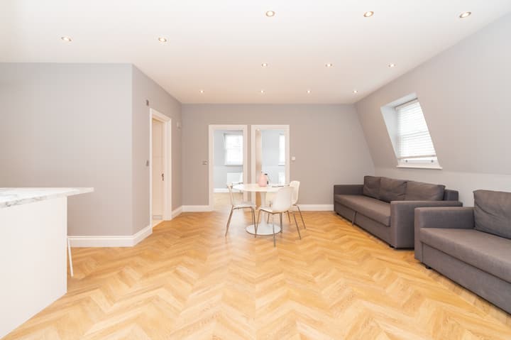 Elegant 2 Bedroom Apartment In Paddington - Notting Hill