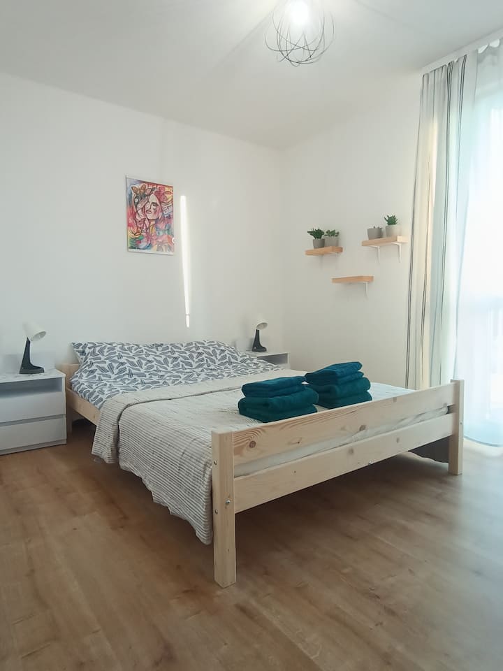3 Bedrooms, Panorama Tauron Stay By Kuba&monika - Krakow