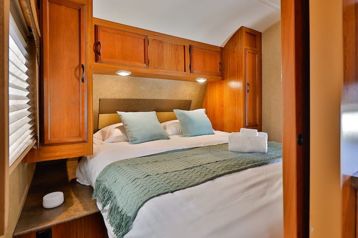 Palm Breeze|queen Bed|bbq|wi-fi - Lake Worth, FL