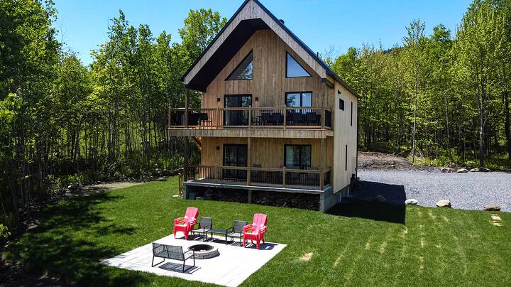 Hôtel à La Maison - La Villa Foresta - Coaticook