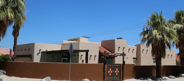 Charming Santa Fe In La Quinta - La Quinta, CA