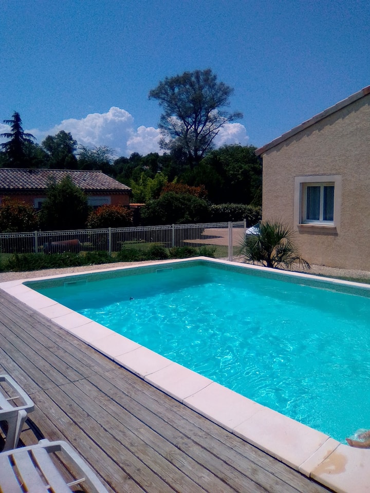Villa Avec Piscine - Labeaume