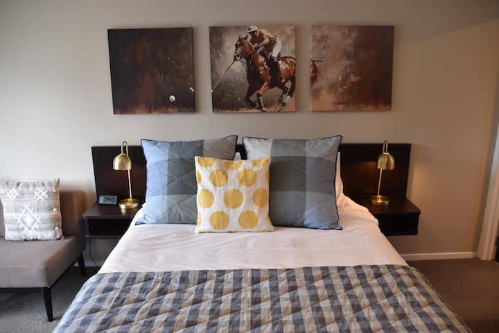 73 Milton - Polo Room - Cambridge