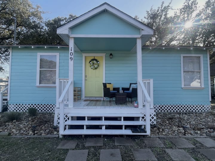 Good Vibrations Cottage - Rockport, TX