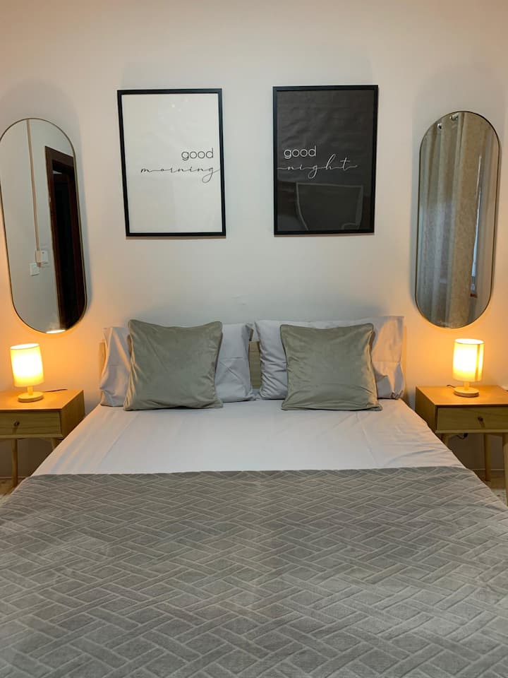 3-bedroom Apartment Top Location - Malta