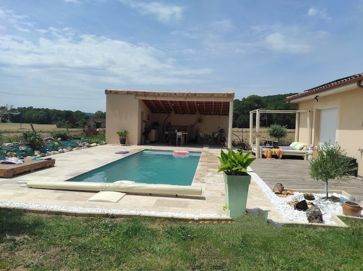 Maison Conviviale Avec Piscine - Boulazac