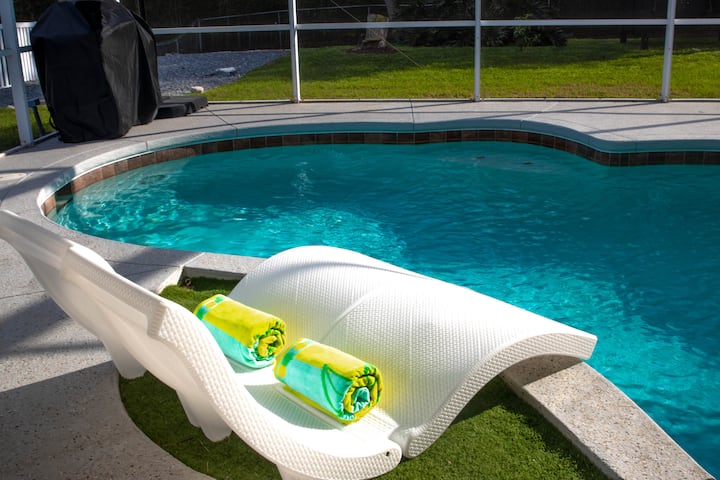 Heated Pool Home W/ Playground Sleep 12 Disney Tpa - Lakeland, FL