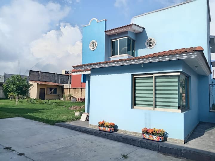 Casa Amplia Con Jardín Fácil Acceso Céntrico. - Orizaba