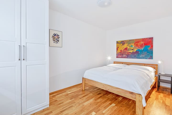 New 2br, 4 People, Near Naschmarkt & Metro - Wien