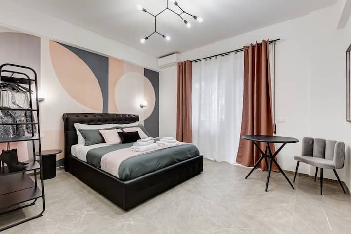 Bdc - Mariposa! New 3bdr In S.giovanni - Rooma