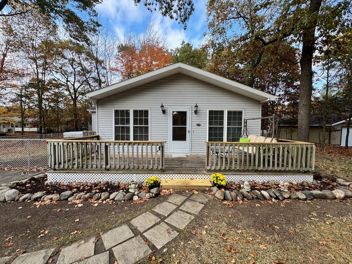 Cottage 0.25 Mile From The Beach - Caseville, MI
