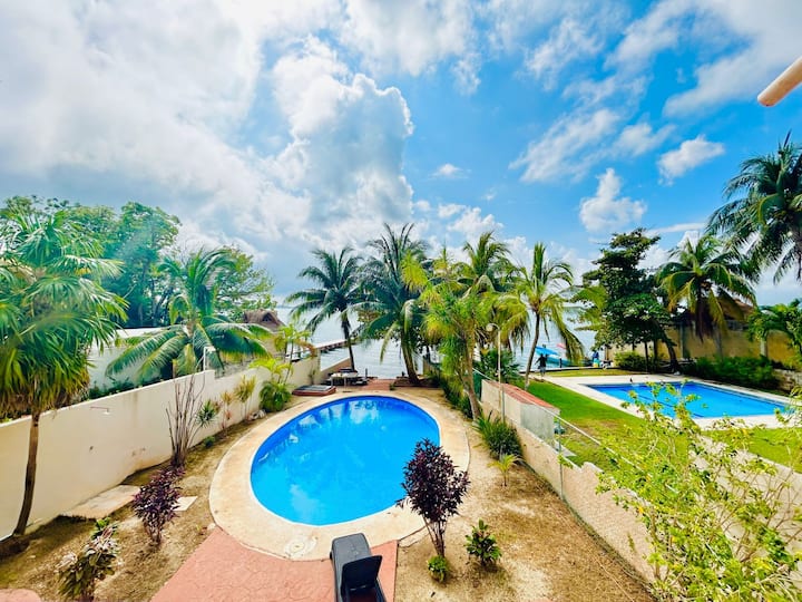 Departamento A 200 Mts De La Playa. Vista A Laguna - Cancún