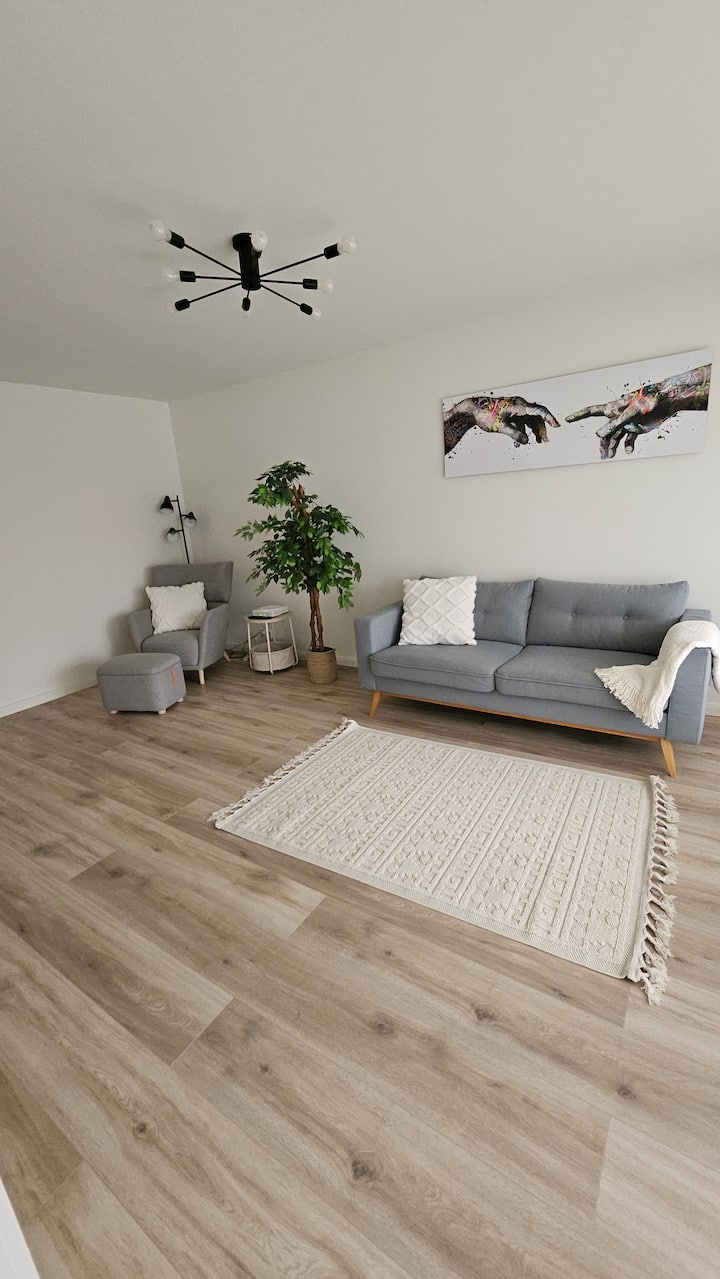 Ruhige 2-zi-wohnung Mit Garage - Basel