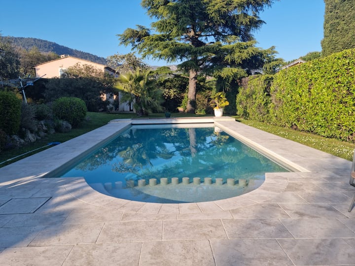 Logement Privatif Dans Villa - Vence